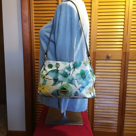 Laura Scott | Bags | Laura Scott Shoulder Bag | Poshmark